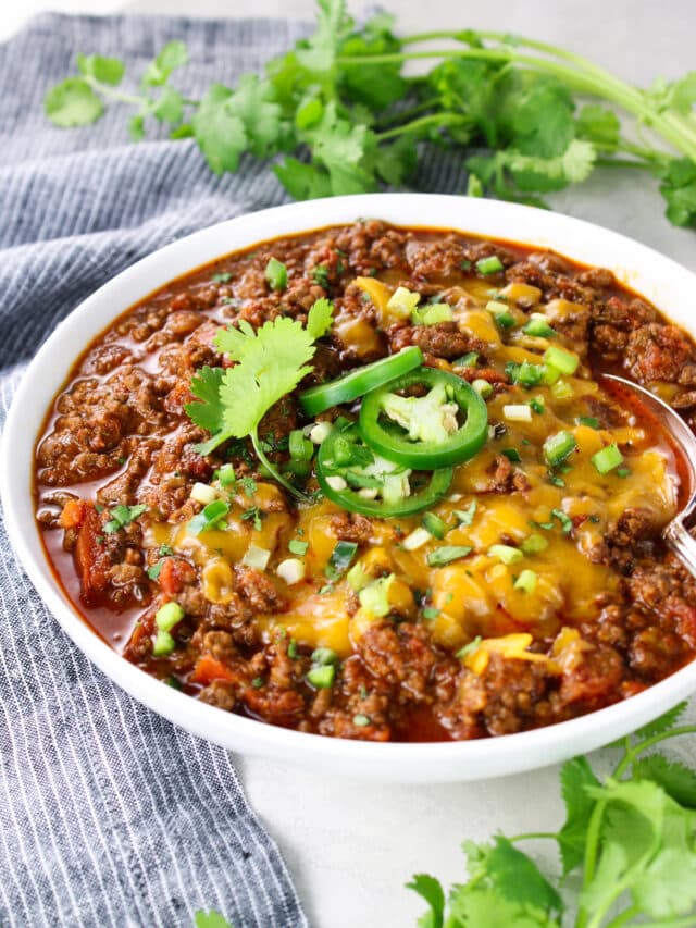 Best Texas Chili Recipe (No Beans) — Hearty Ground Beef Chili
